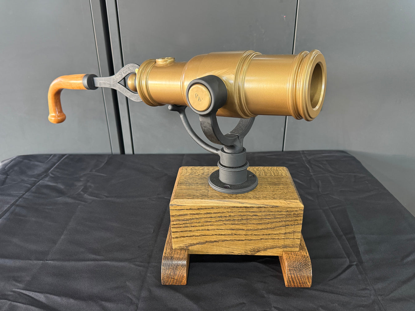 Daniel King Howitzer Swivel Gun – Petersen Arms Cannons